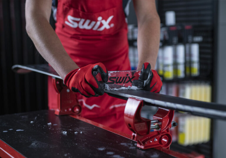 Pro, la gamme de farts sans fluor développée par Swix - Skinordik.com